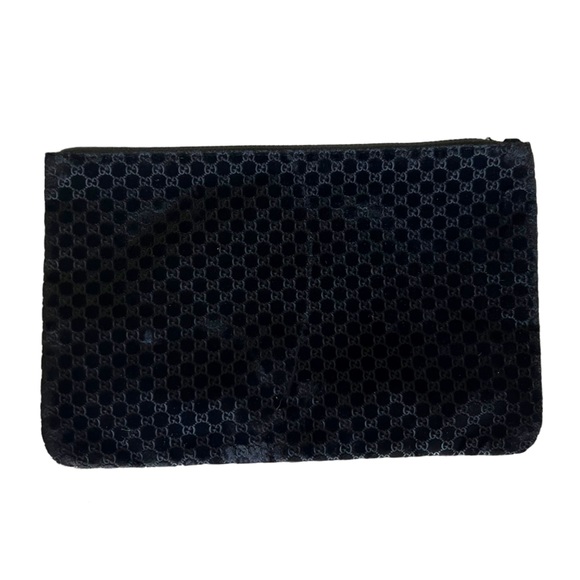 Gucci | Bags | Gucci Beauty Velvet Logo Pouch | Poshmark